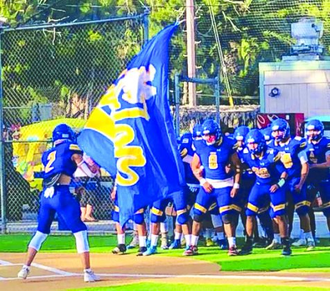 Lancers football extends league run | The Catalina Islander